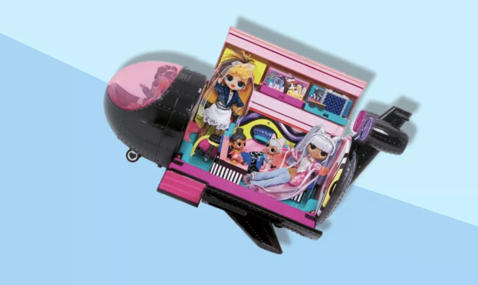 Fasten Your Seatbelts Because the LOL Surprise Remix Plane is Here ...